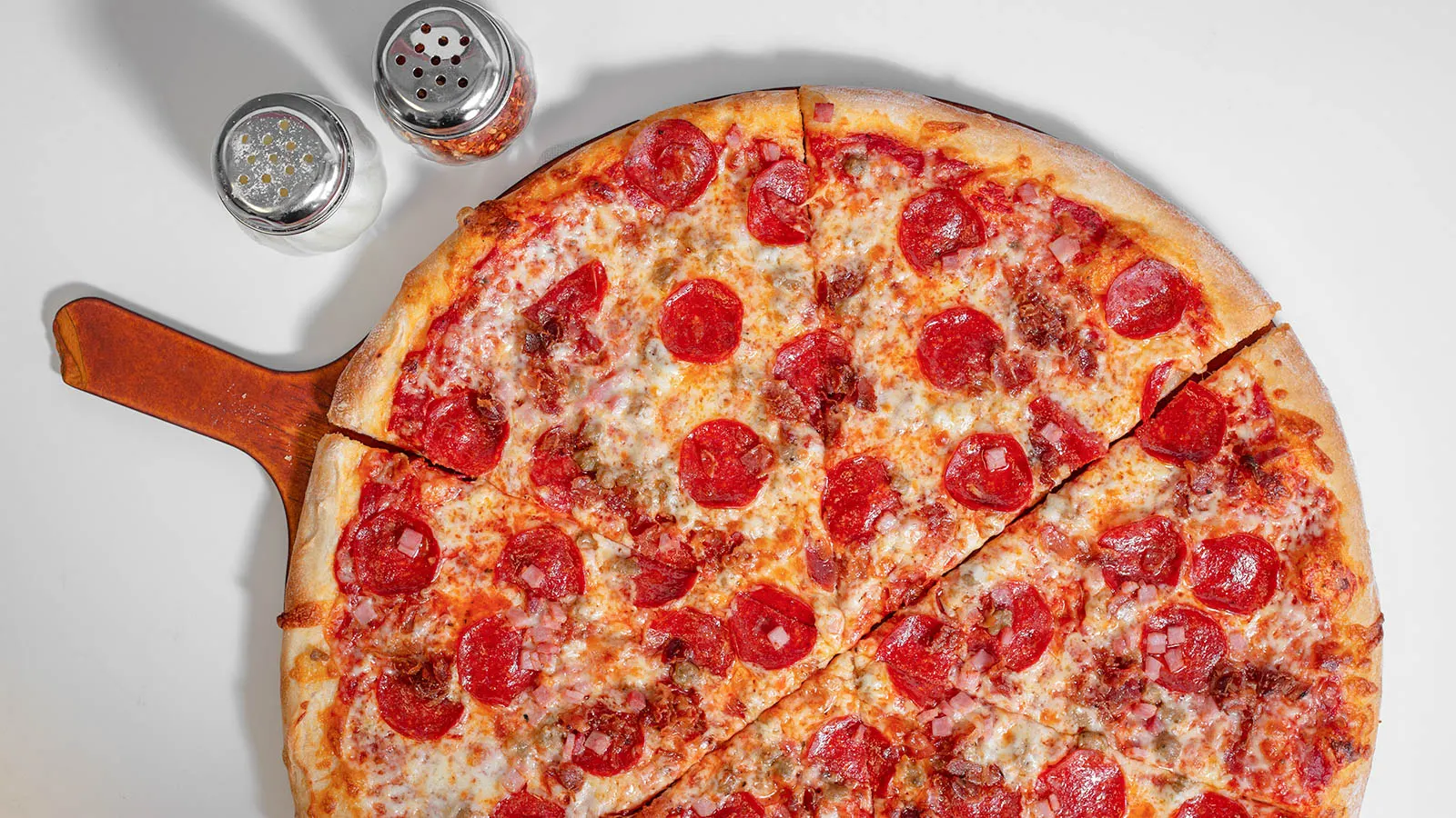 Westshore Pizza Coupons - Valrico, FL | Pizza Deals